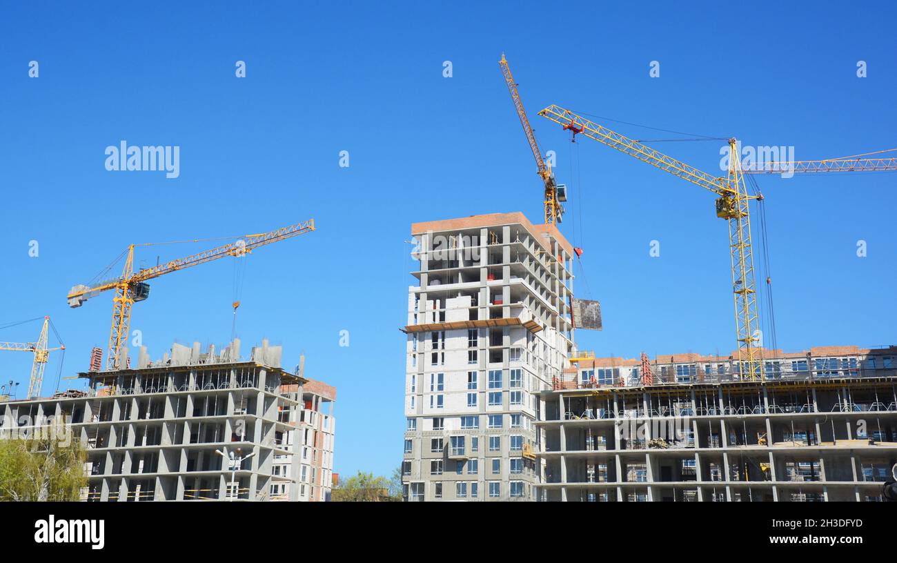 Cranes construction panorama. Building construction growth and global ...