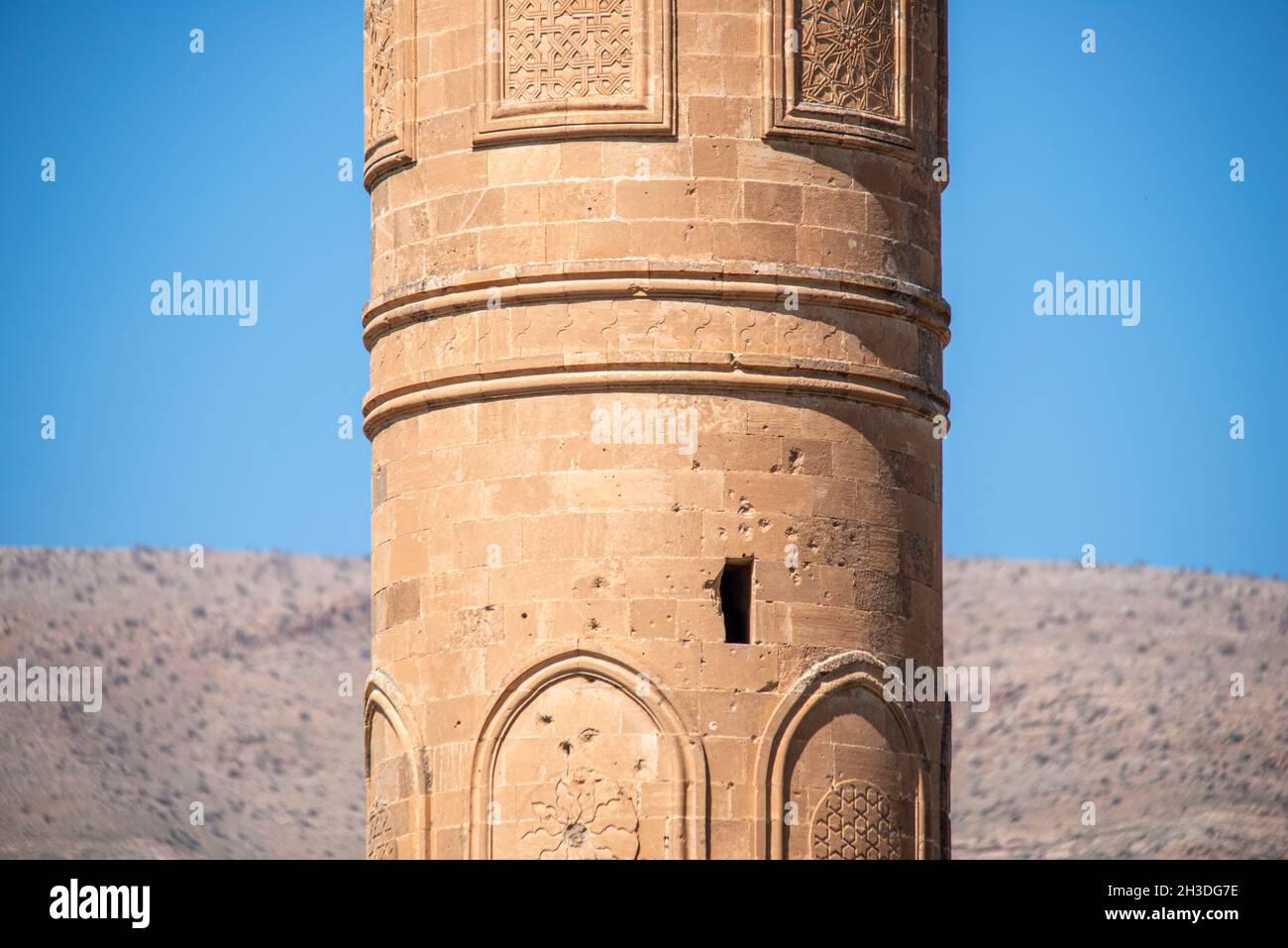Ancient mesopotamia patterns hi-res stock photography and images - Alamy