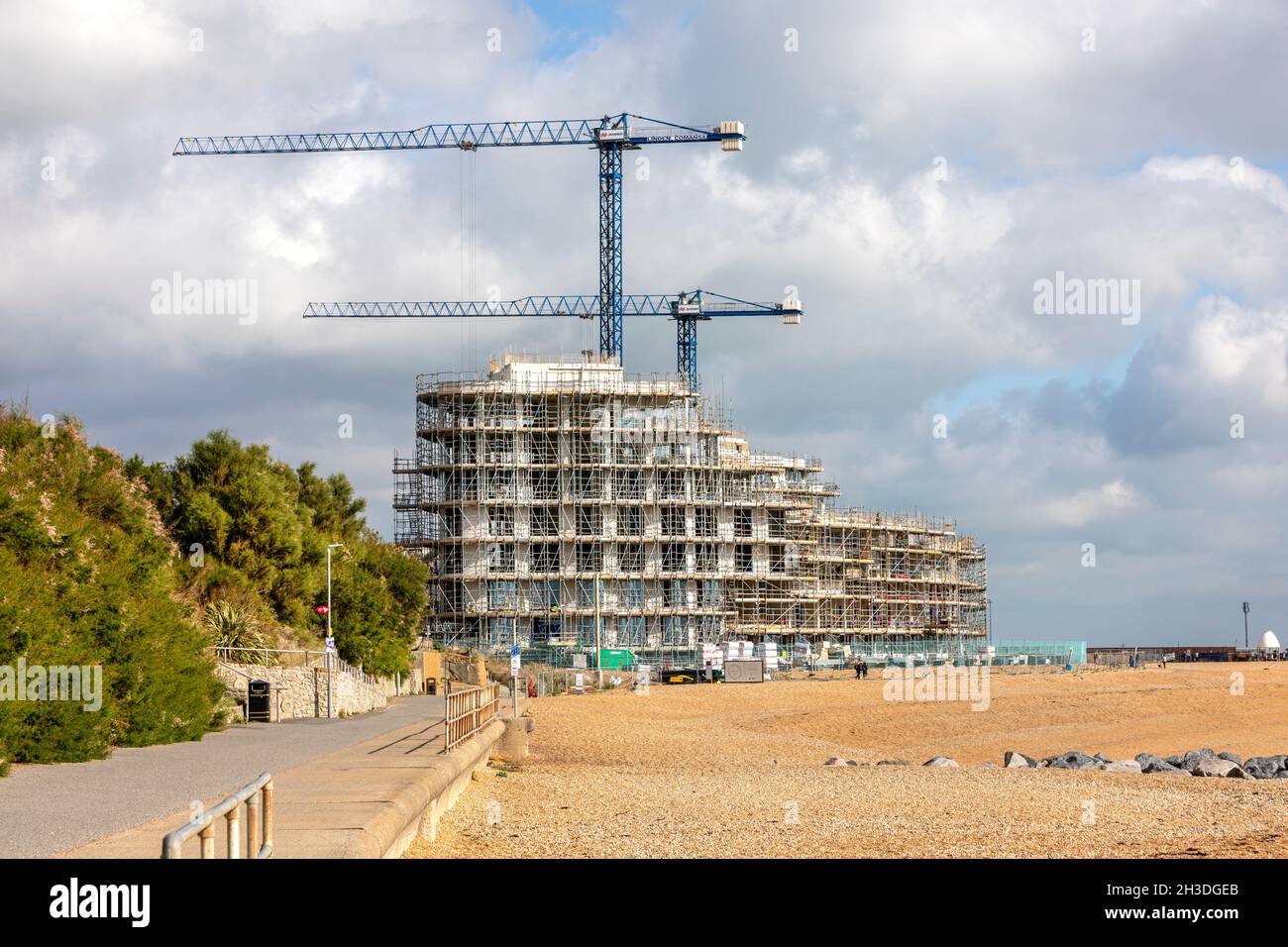 Beach front development shoreline hi-res stock photography and images ...