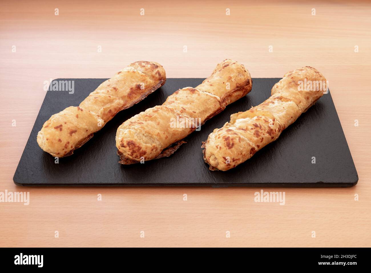 Breaded cheese sticks hi-res stock photography and images - Alamy