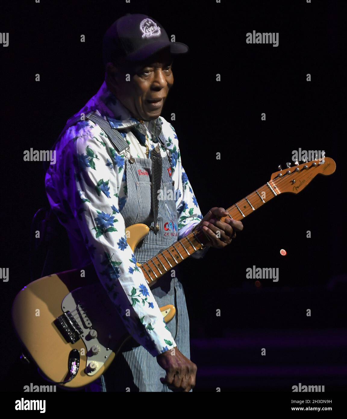 Blues guitarist and singer, Buddy Guy performs at the King Center for ...