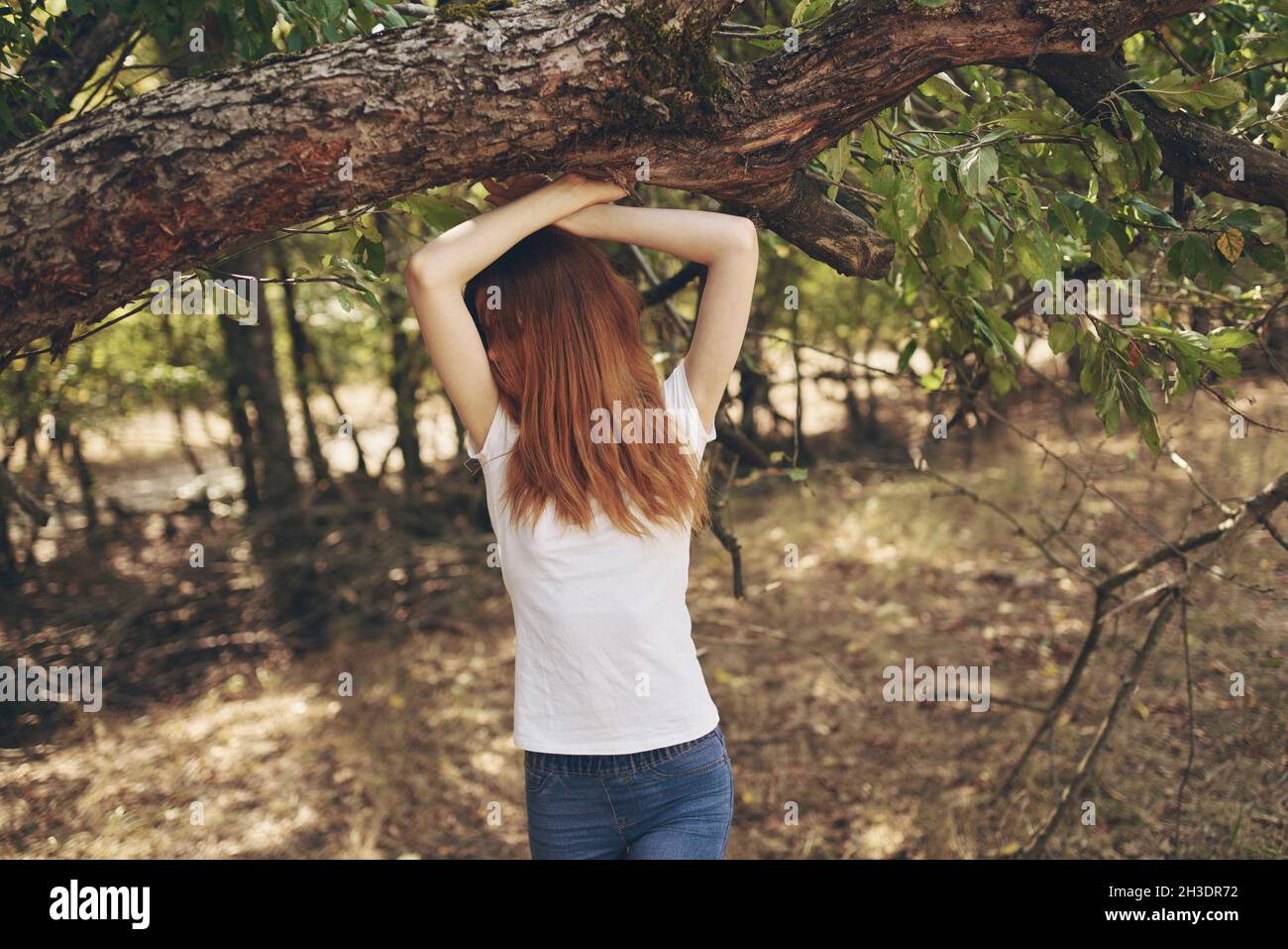 pretty woman rest in the countryside landscape Stock Photo - Alamy