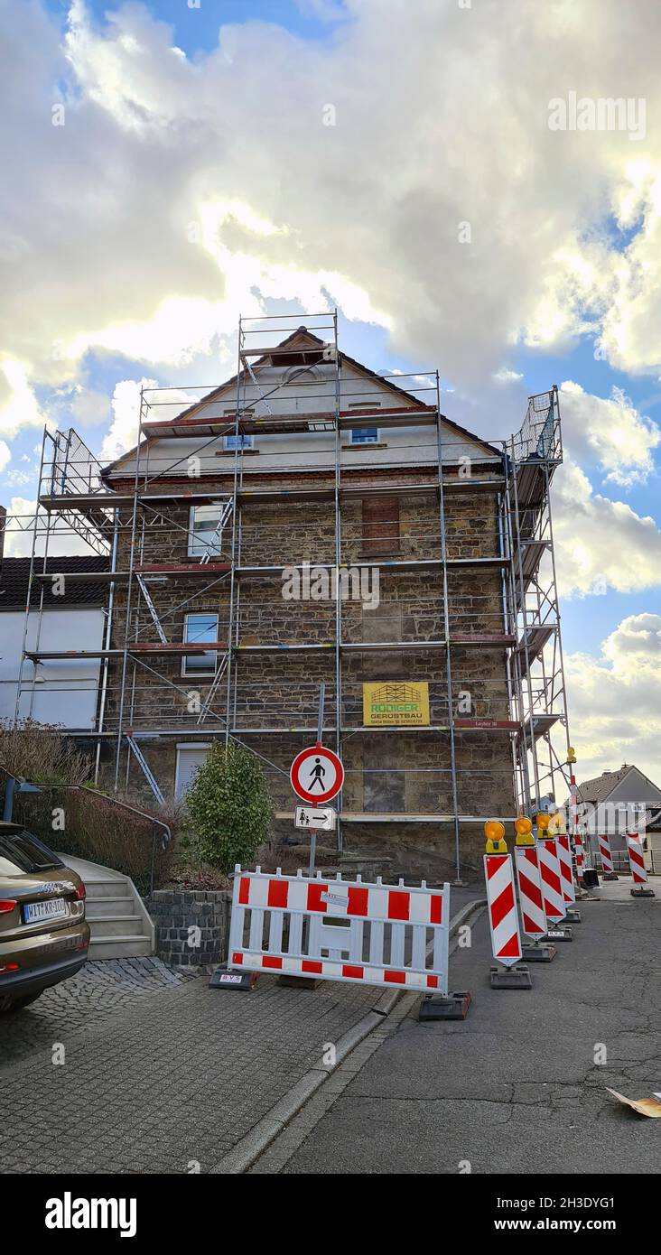 Cordoned off construction site hi-res stock photography and images - Alamy