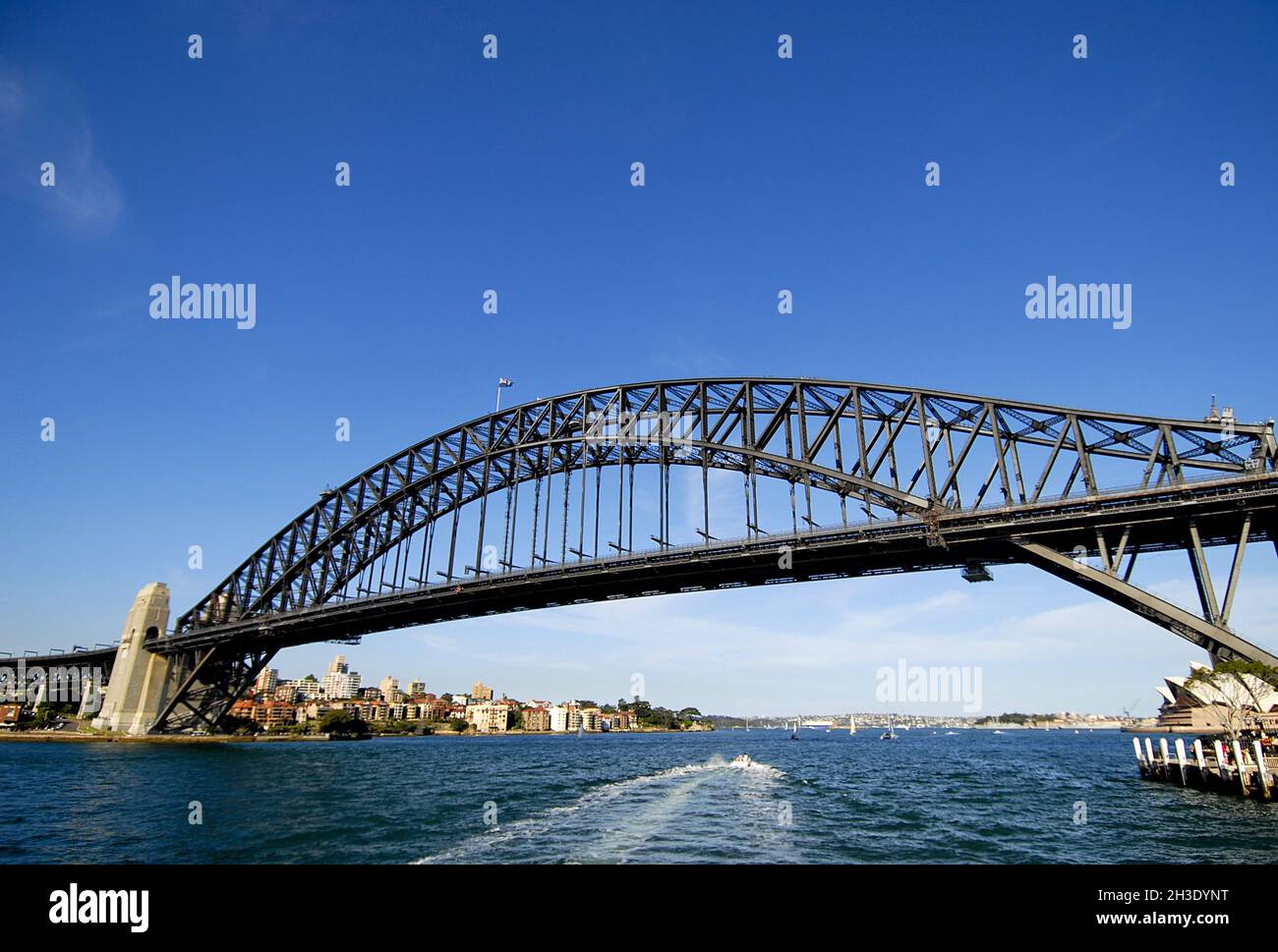 Sydney harbour bridge construction hi-res stock photography and images ...