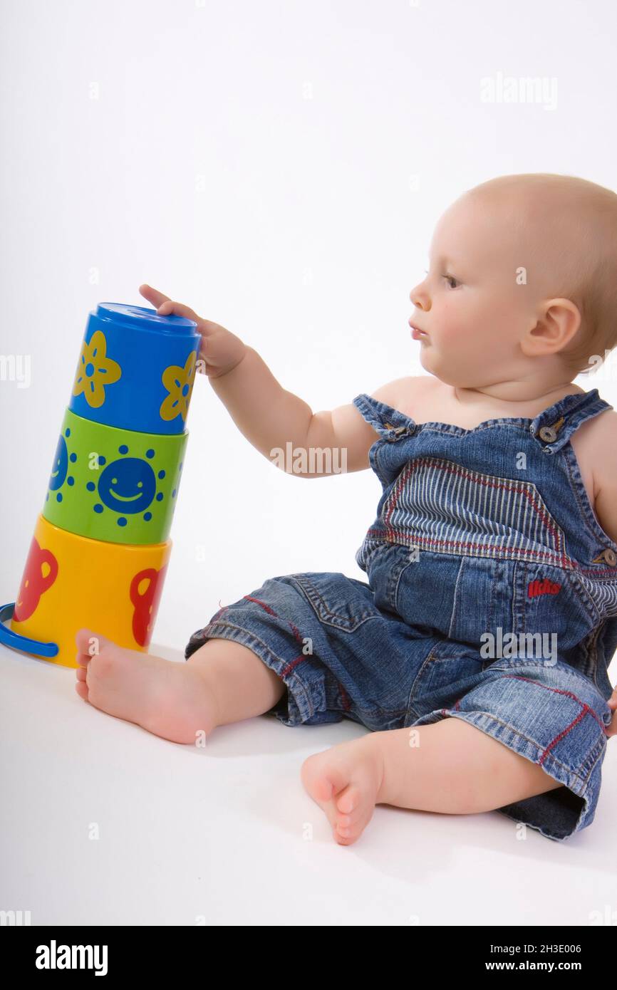 Colored buckets hi-res stock photography and images - Alamy