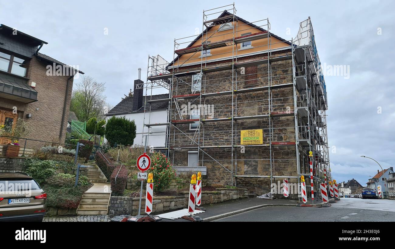 scaffolded and cordoned off residential building, Germany, North Rhine ...