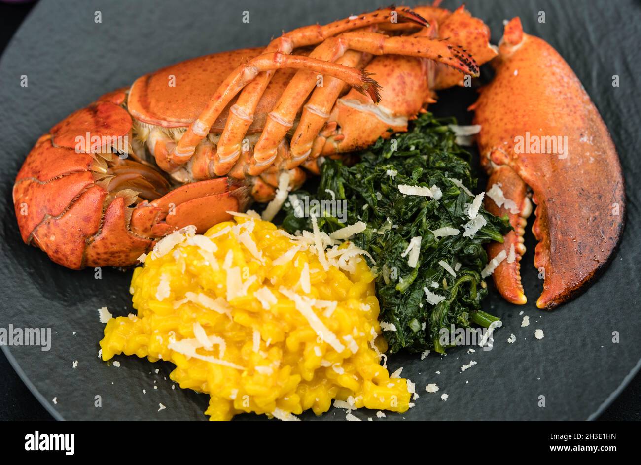 a fresh cooked red lobster Stock Photo - Alamy