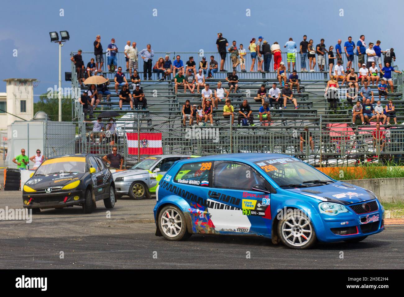 Rallycross race hi-res stock photography and images - Alamy