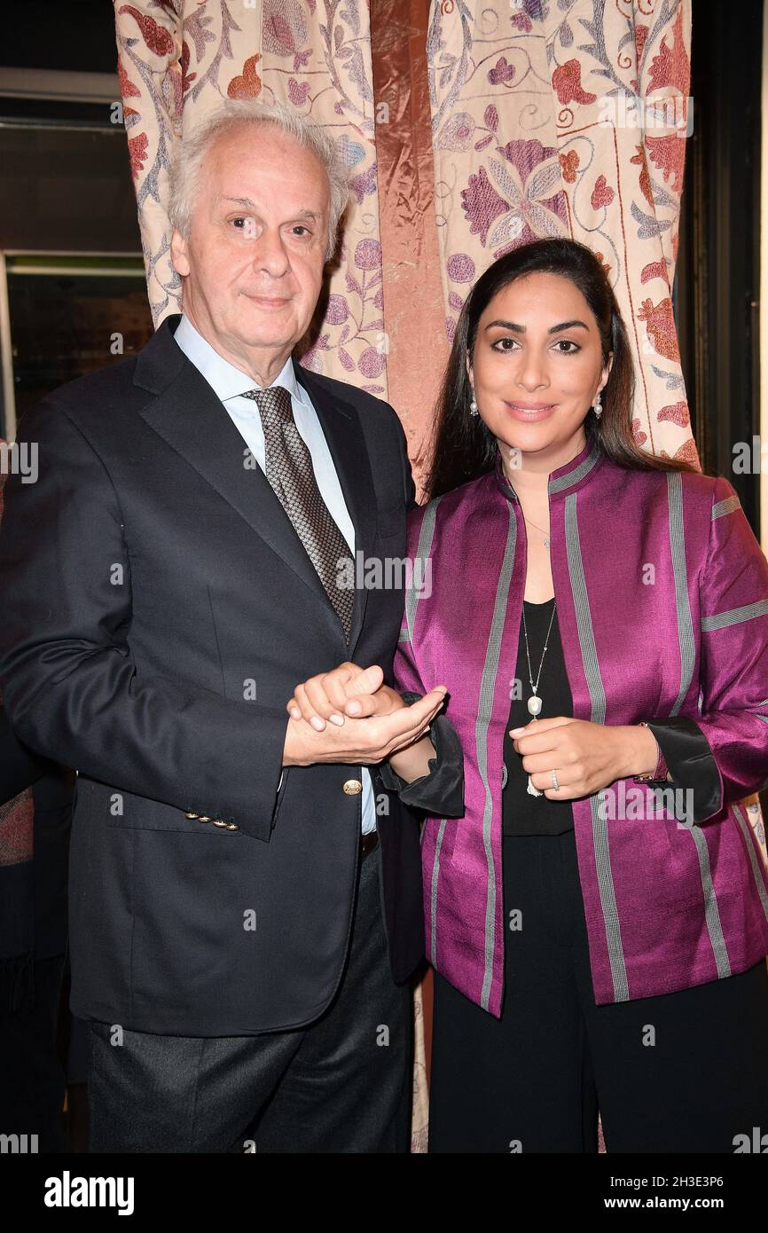 Princess Noal of Egypt ( Princess of Afghanistan )poses with Prince ...