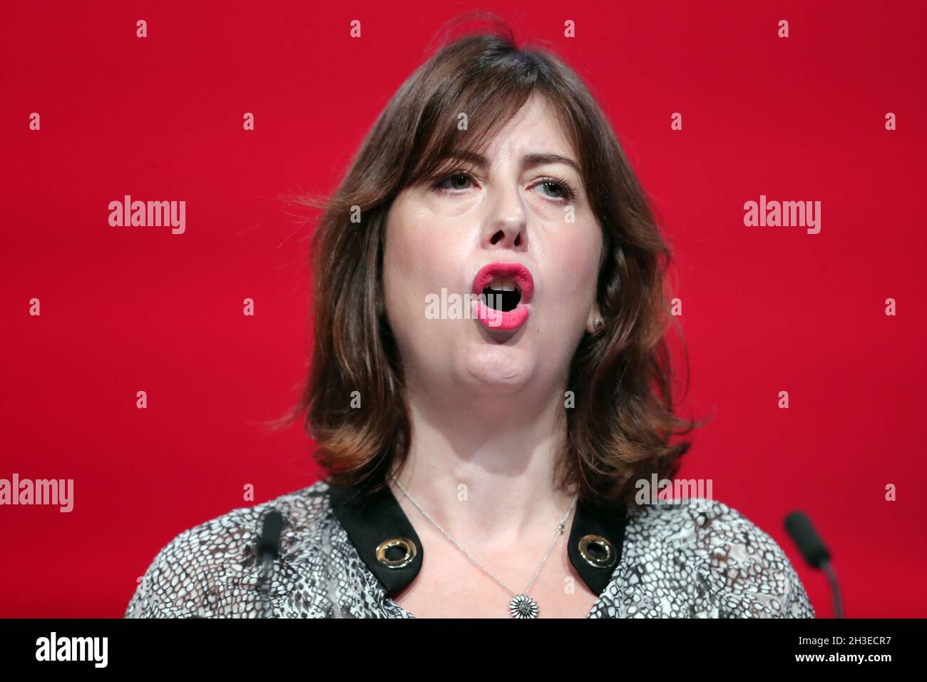 Lucy powell hi-res stock photography and images - Alamy