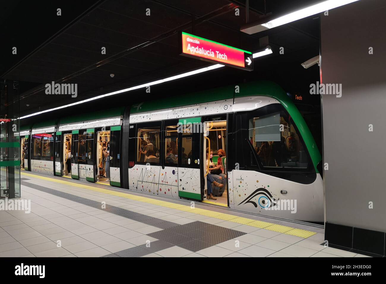 Malaga train station hi-res stock photography and images - Alamy