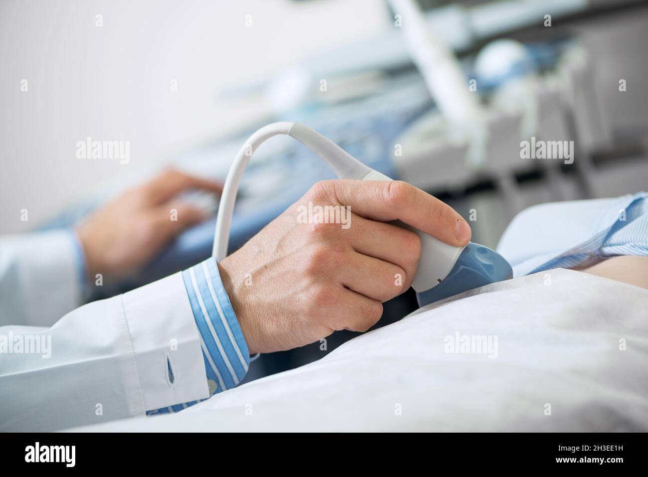 Sonogram procedure at modern hospital Stock Photo - Alamy
