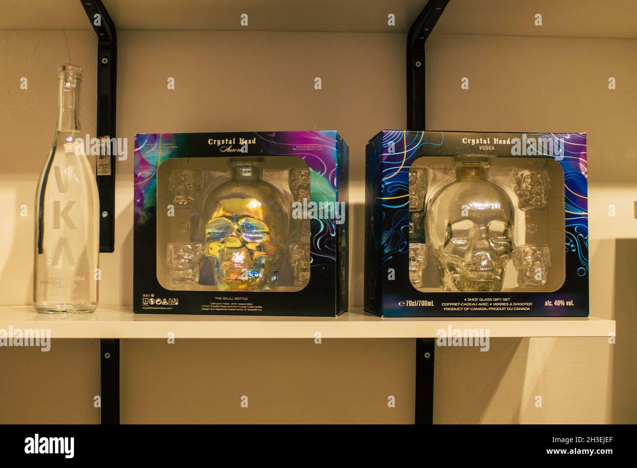 Weed store interior hi-res stock photography and images - Alamy