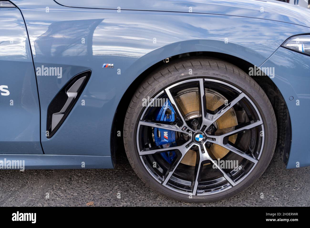 Bmw 840d xdrive auto hi-res stock photography and images - Alamy