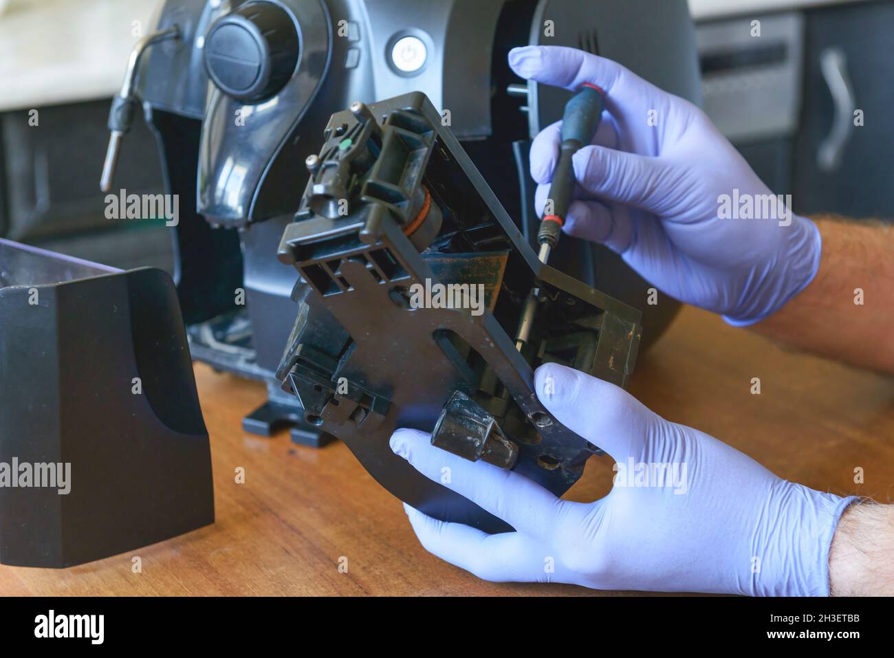Broken kitchen appliances hi-res stock photography and images - Alamy