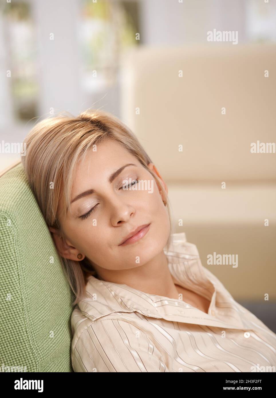Napping dreamy hi-res stock photography and images - Alamy