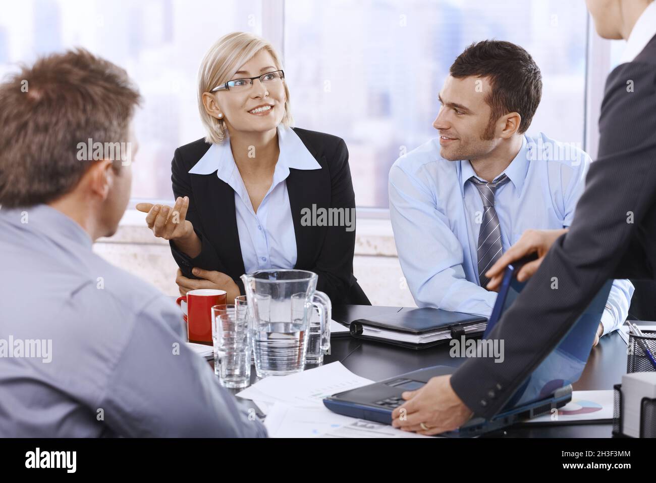 25 meeting hi-res stock photography and images - Alamy