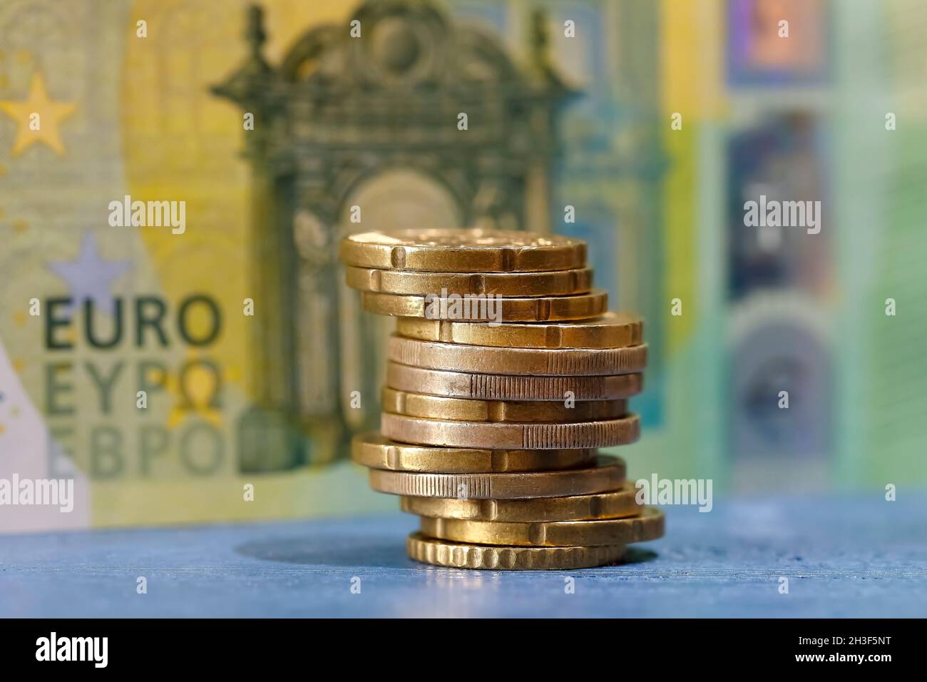 Cash In Circulation High Resolution Stock Photography and Images - Alamy