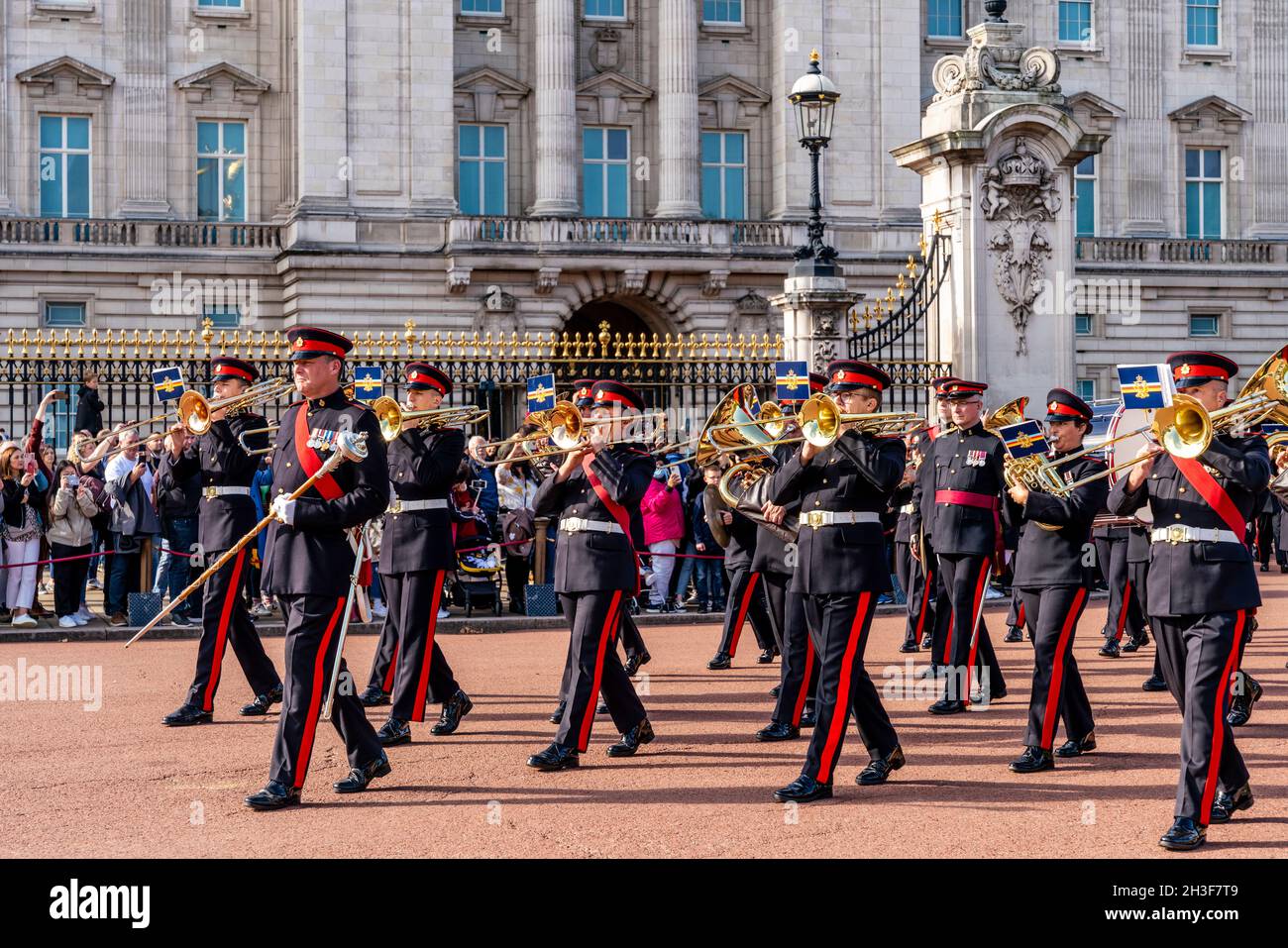 The Changing Of The Guard Ceremony, Buckingham Palace, London, UK Stock ...