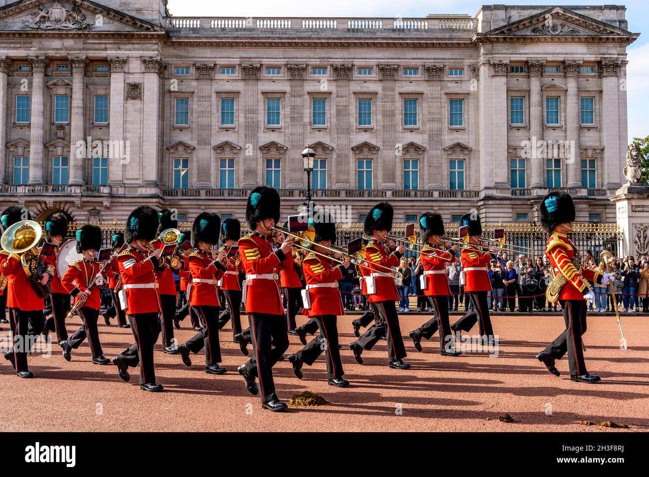 The Changing Of The Guard Ceremony, Buckingham Palace, London, UK Stock ...