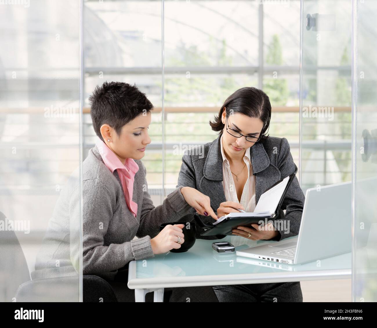 Business schedule hi-res stock photography and images - Alamy