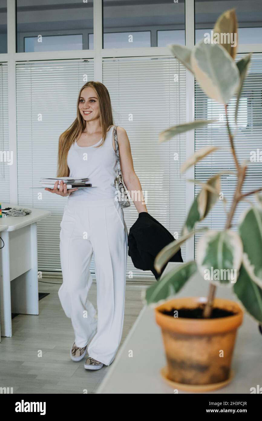 Return Office Workers, Employees Return To Offices. End Of Work From ...