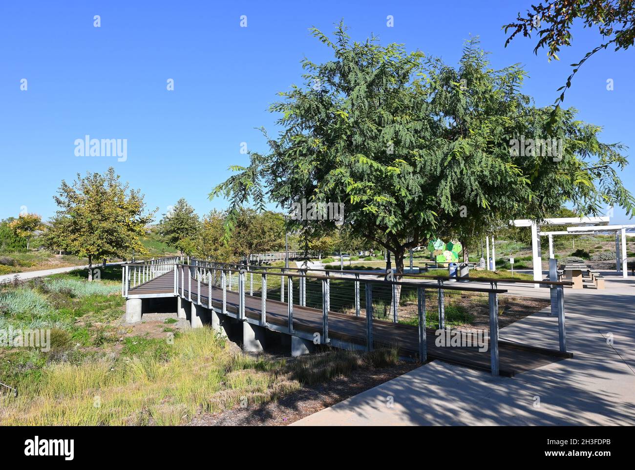 Elevated walking trails hi-res stock photography and images - Alamy