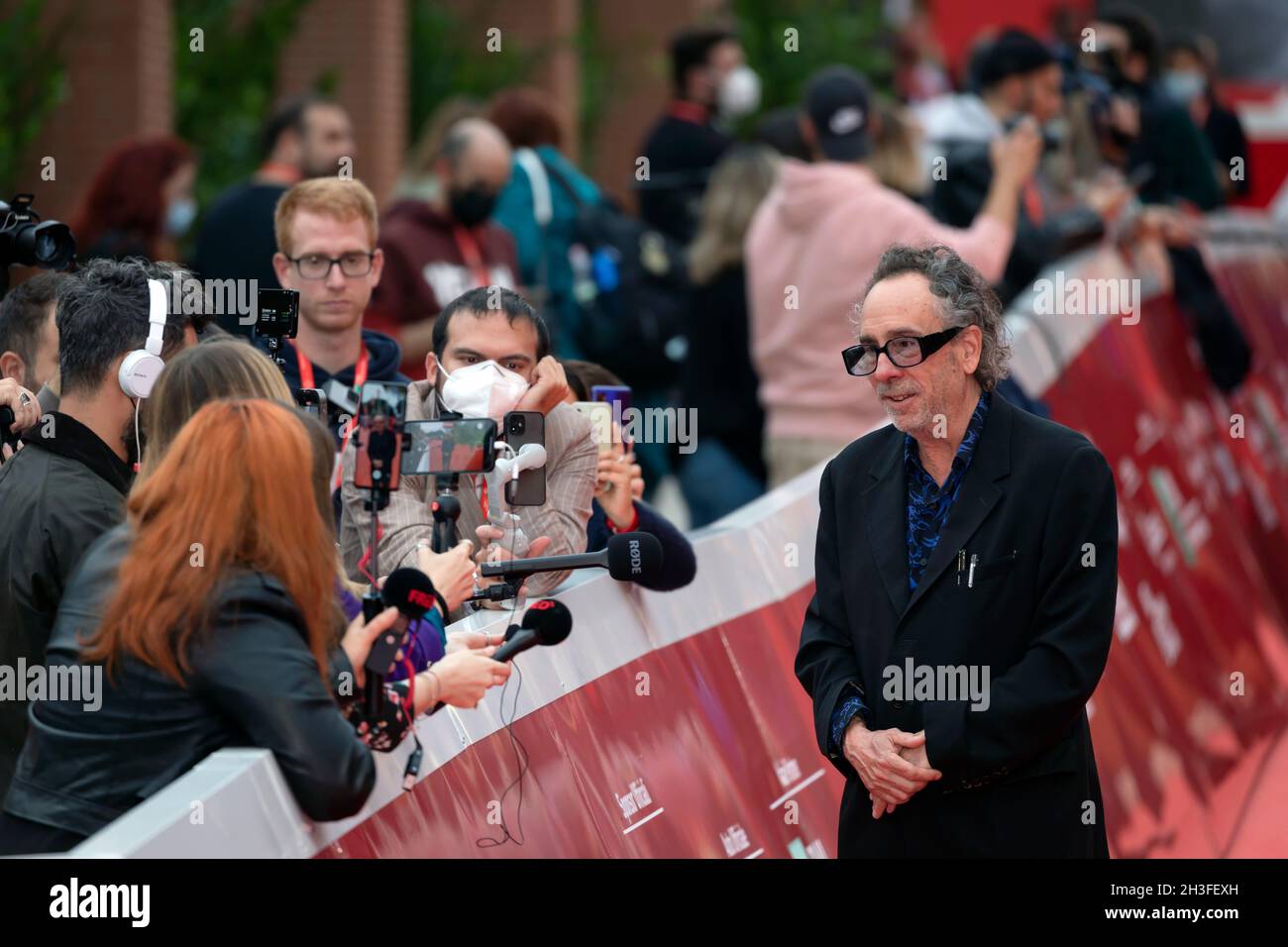 Red carpet tim burton hi-res stock photography and images - Alamy
