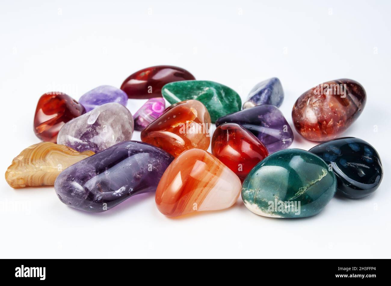 Pink semi precious stones hi-res stock photography and images - Alamy