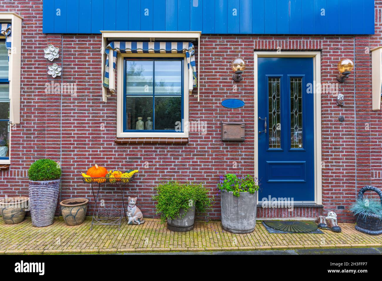 Typical Dutch village houses facade. Beautiful and authentic style at ...