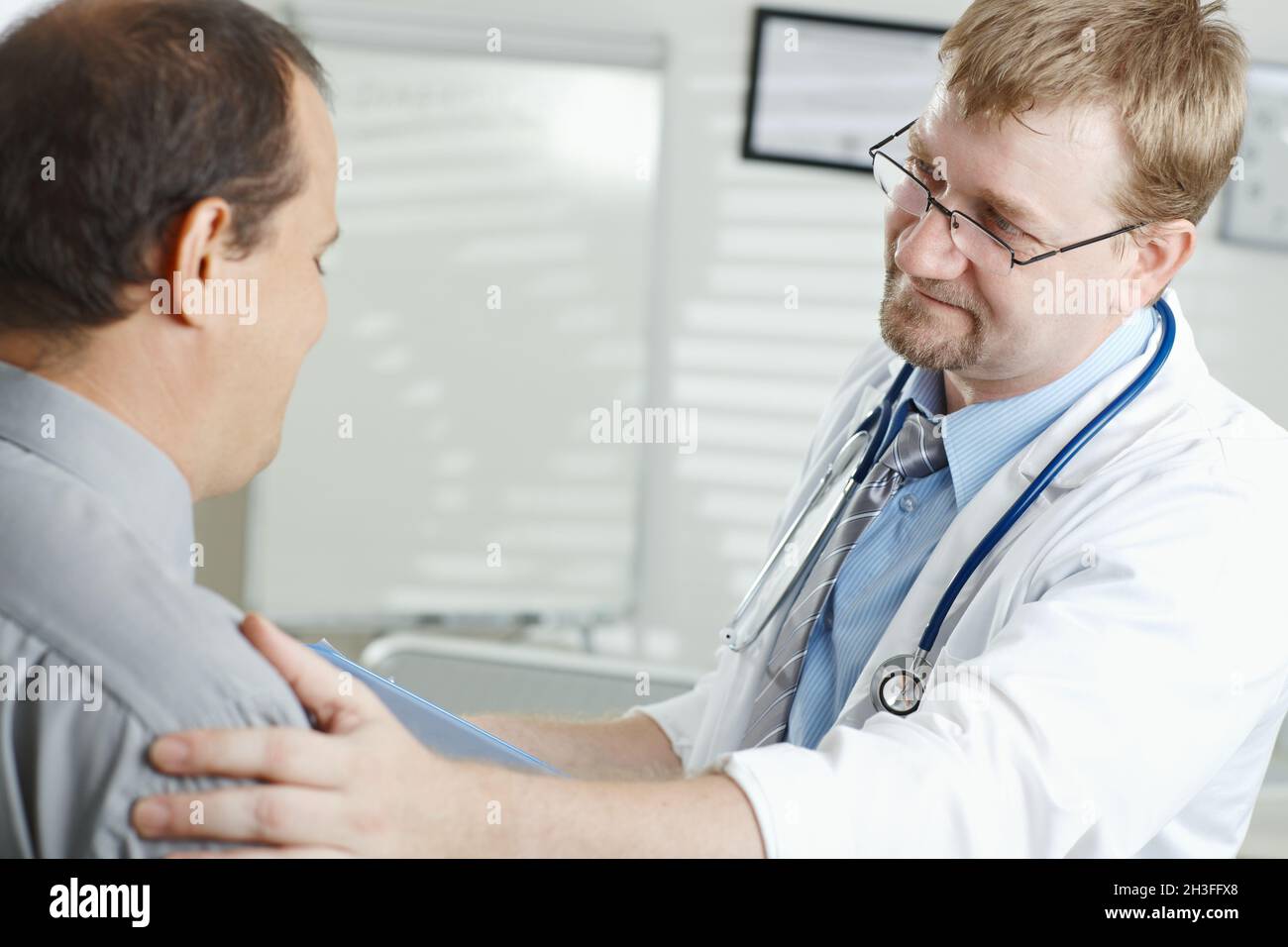 News heal hi-res stock photography and images - Alamy