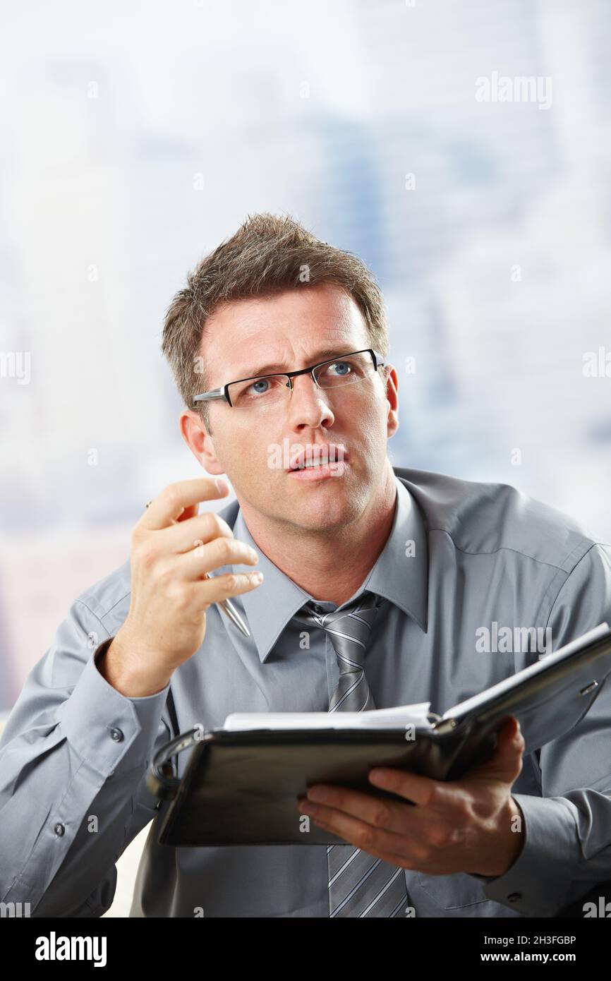 Talking hand hi-res stock photography and images - Alamy