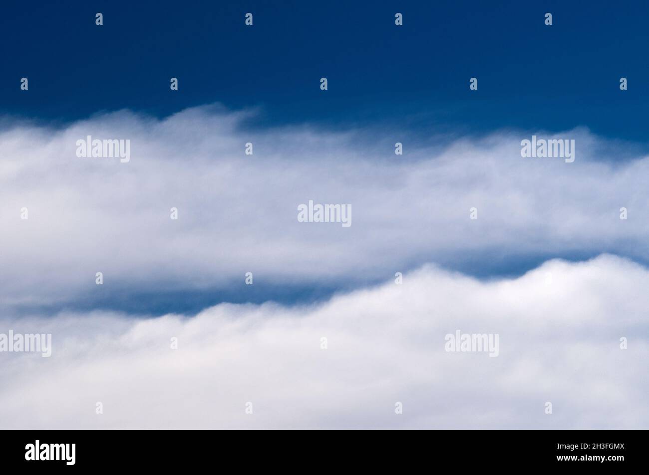 Altostratus hi-res stock photography and images - Alamy