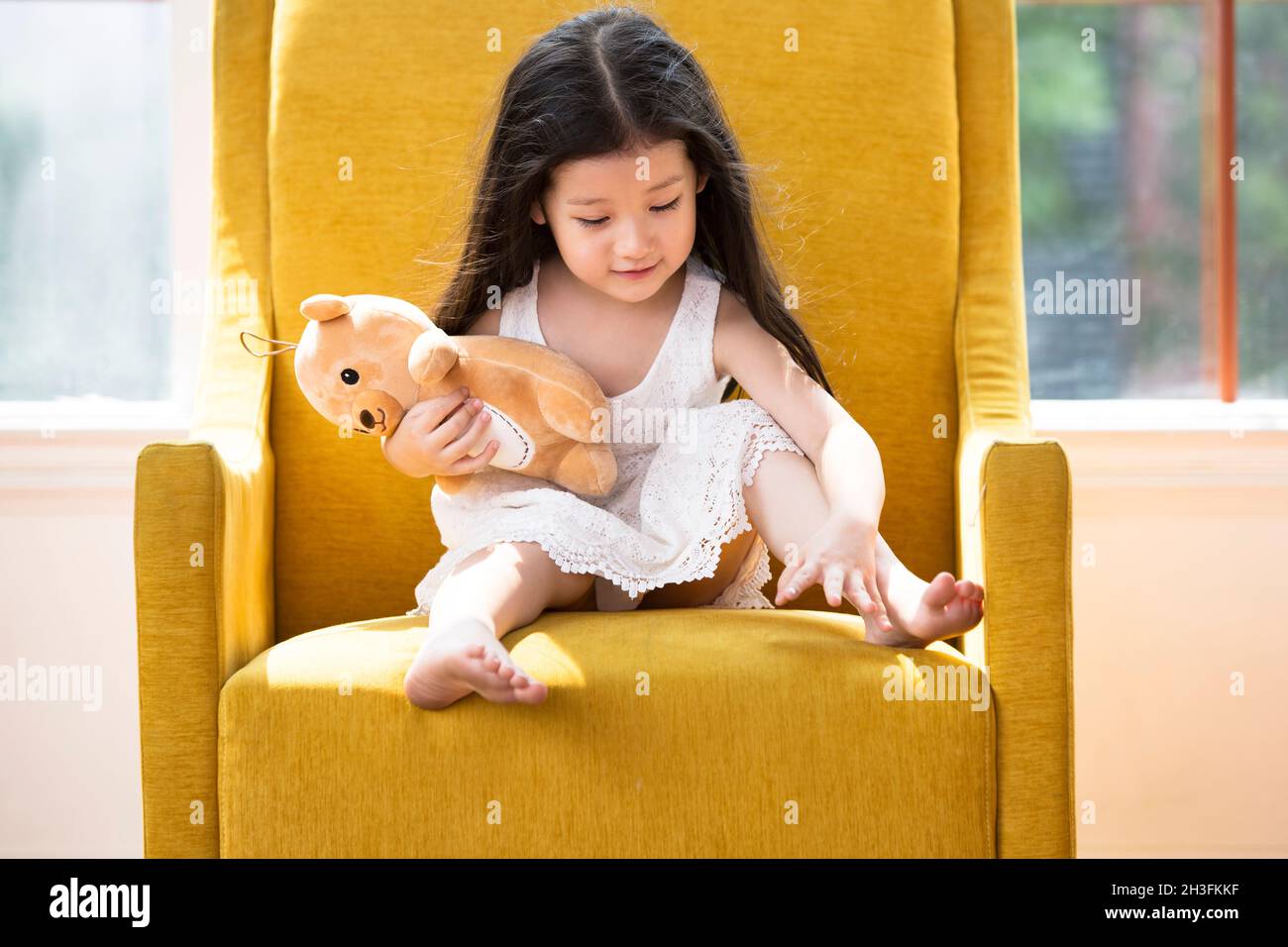 Lovely and beautiful little girl Stock Photo - Alamy