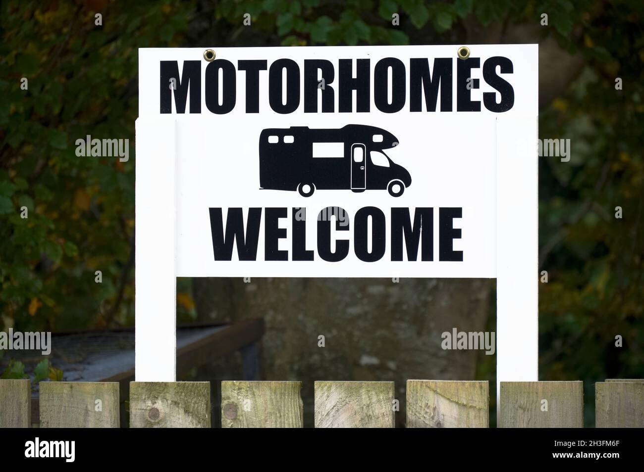 Caravan for signage hi-res stock photography and images - Alamy