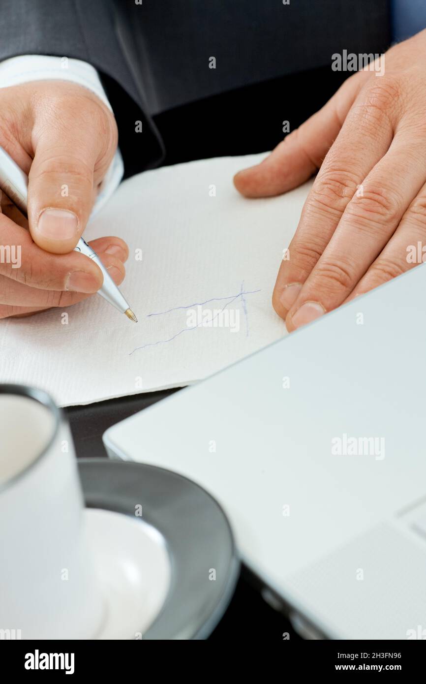 Graph paper drawing hi-res stock photography and images - Alamy