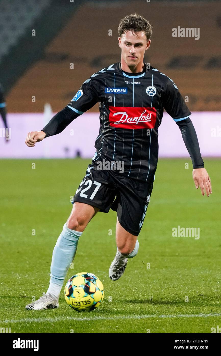 Robin schouten hi-res stock photography and images - Alamy