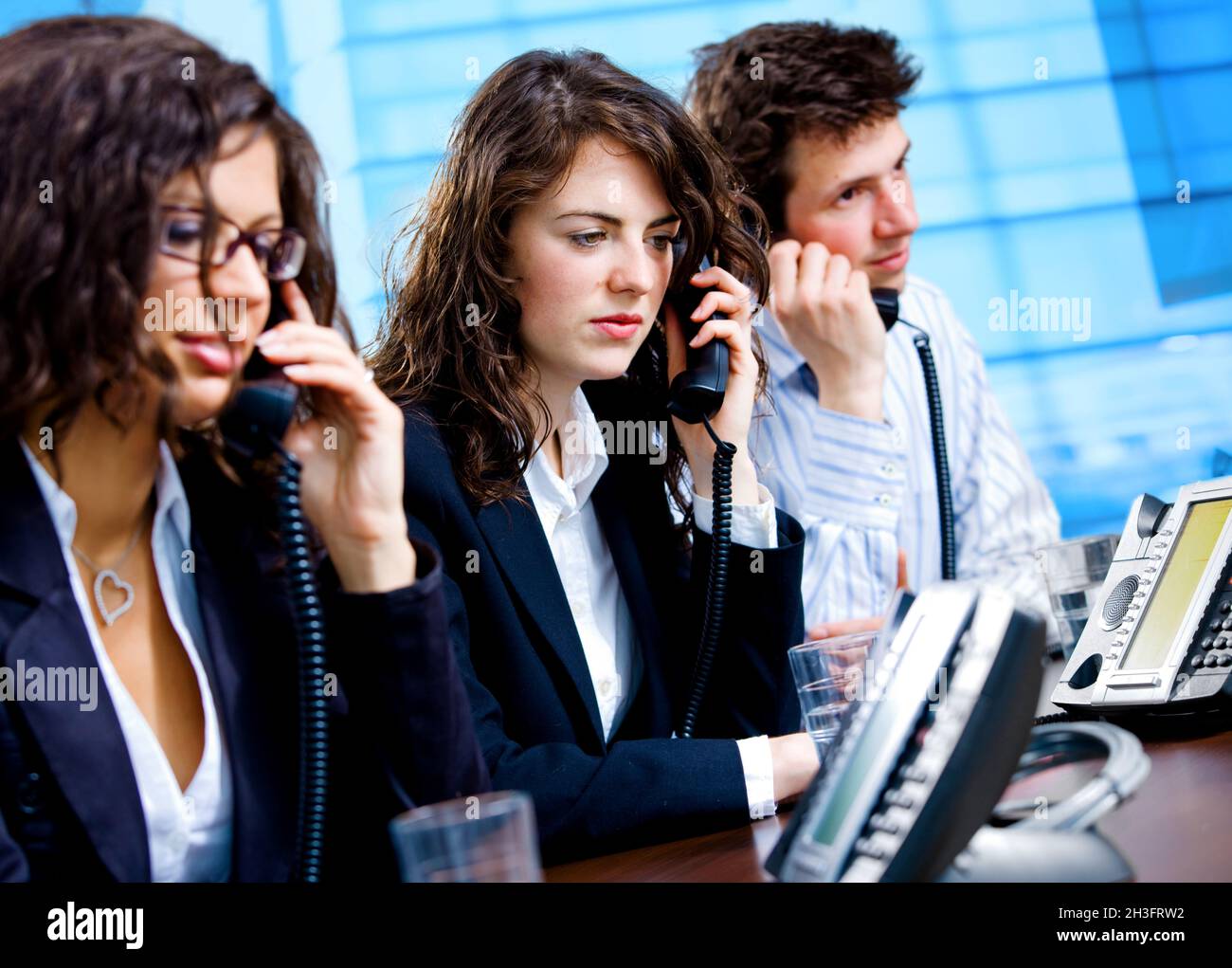Phone support hi-res stock photography and images - Alamy