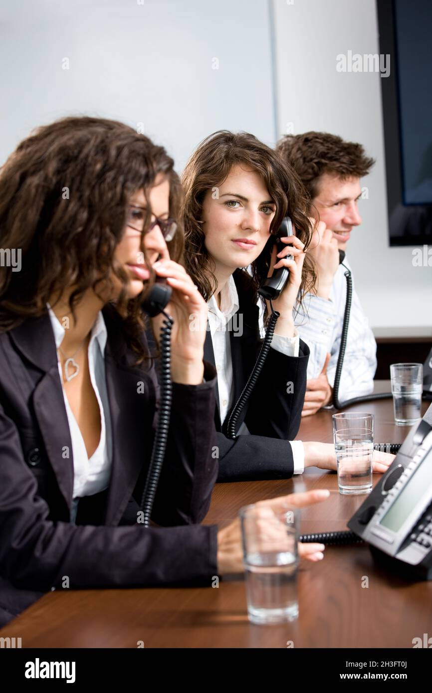 Communicate service hi-res stock photography and images - Alamy