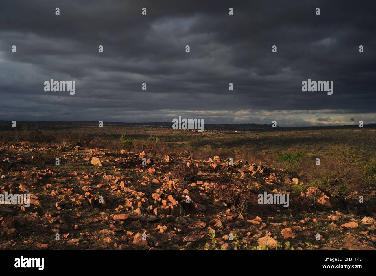 An overcast afternoon above the Drakensberg mountains in Limpopo ...