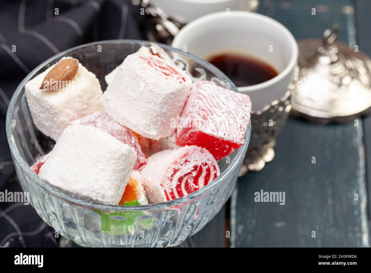 Bowl of traditional turkish lokum close up Stock Photo - Alamy
