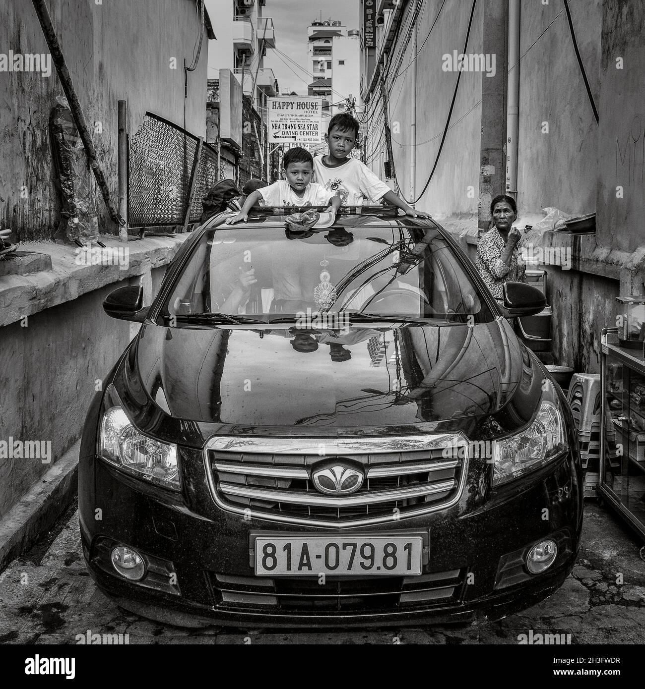 Social inequality privilege hi-res stock photography and images - Alamy