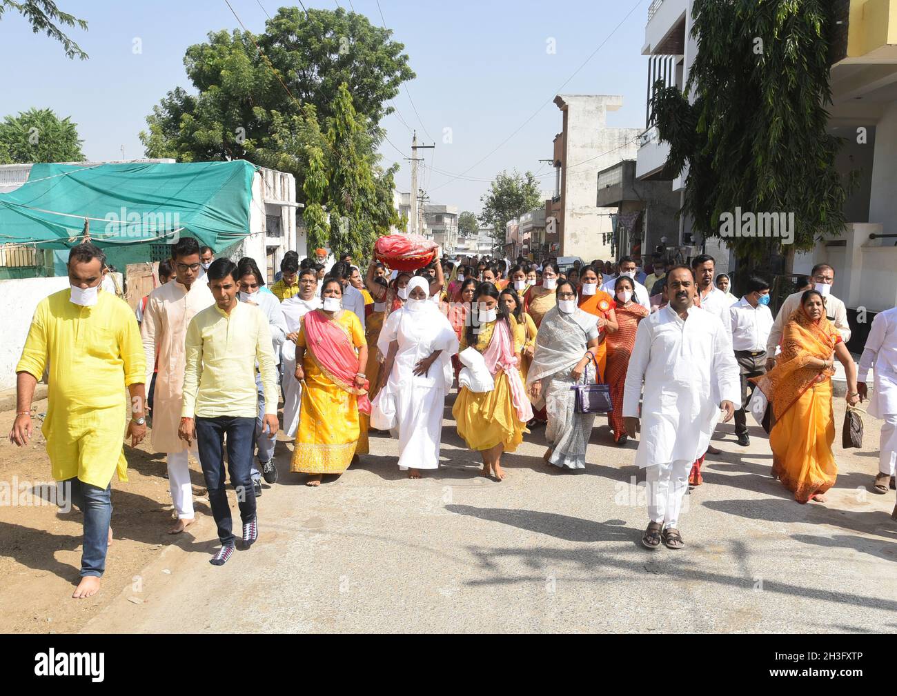 Jain face mask hi-res stock photography and images - Alamy