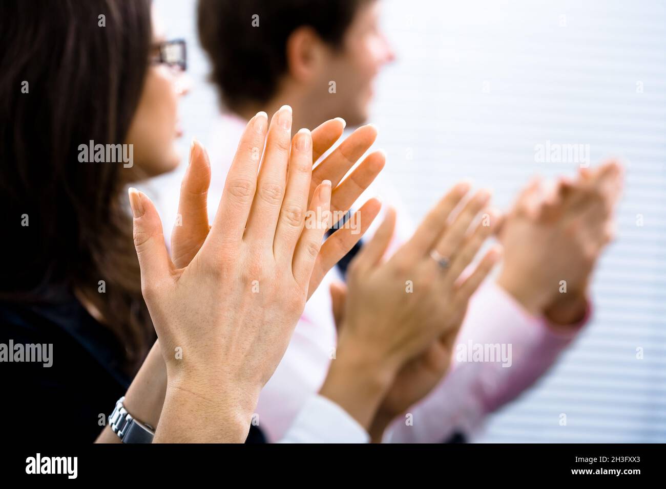 Congratulation applause hi-res stock photography and images - Alamy