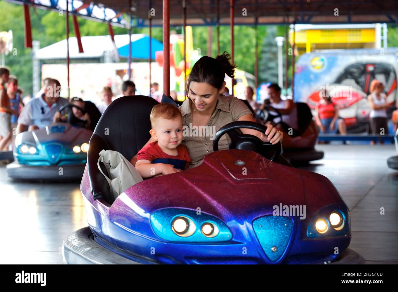 Dodgem park hi-res stock photography and images - Alamy