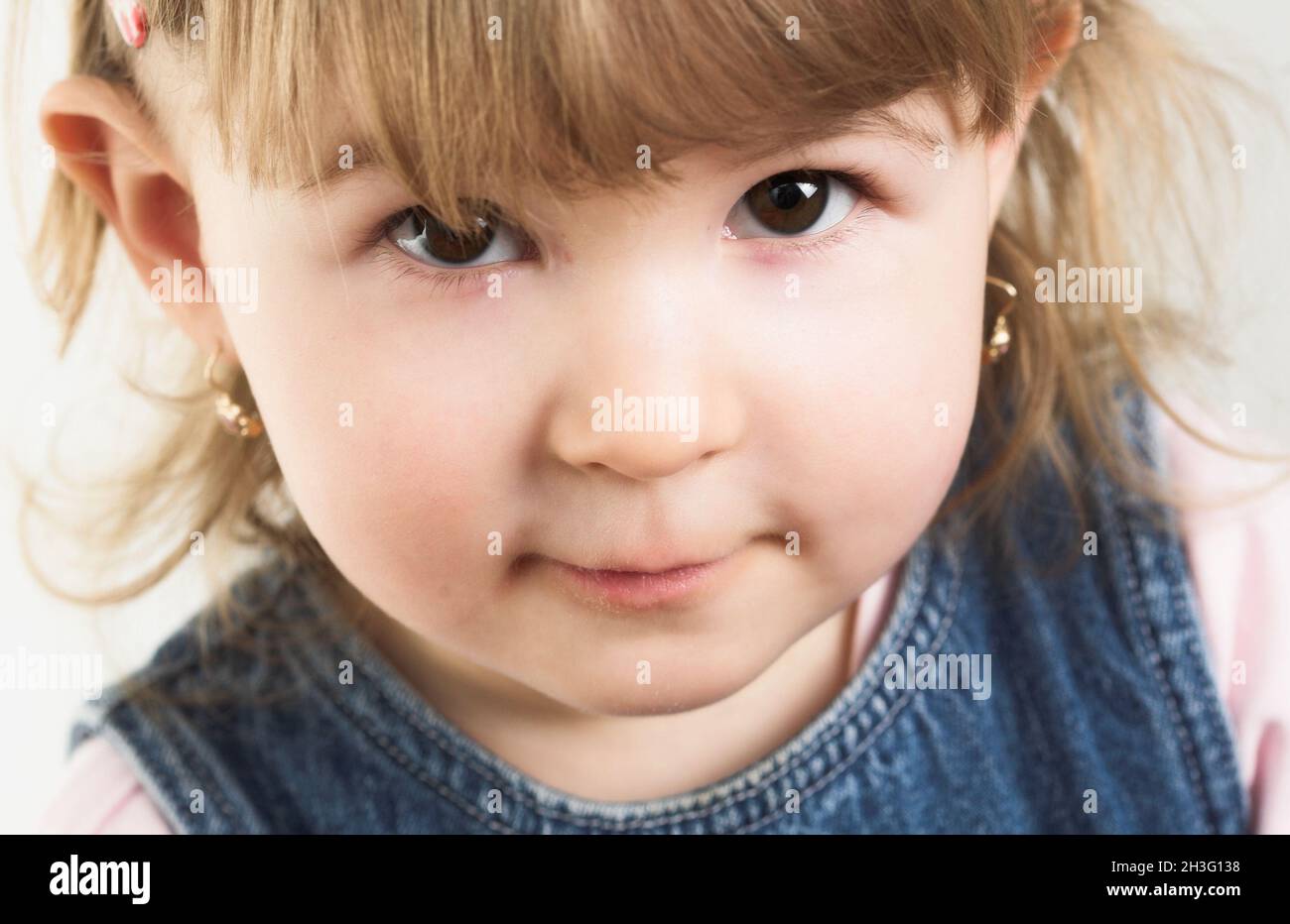 Face of a child Stock Photo - Alamy