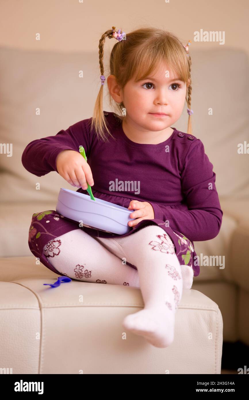 Little girl playing Stock Photo - Alamy