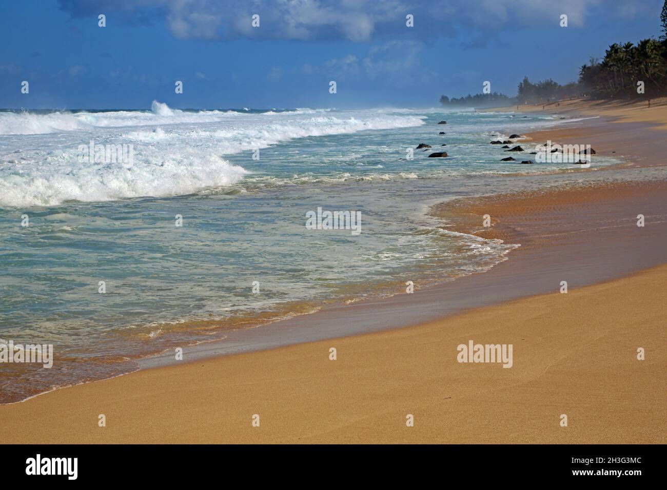 Mist over ocean hi-res stock photography and images - Alamy