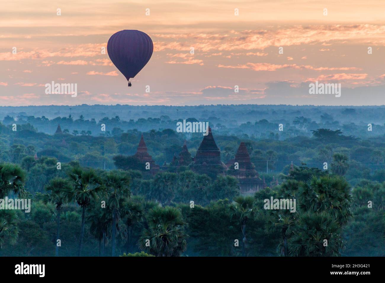 Balloon over Bagan, Myanmar Stock Photo - Alamy