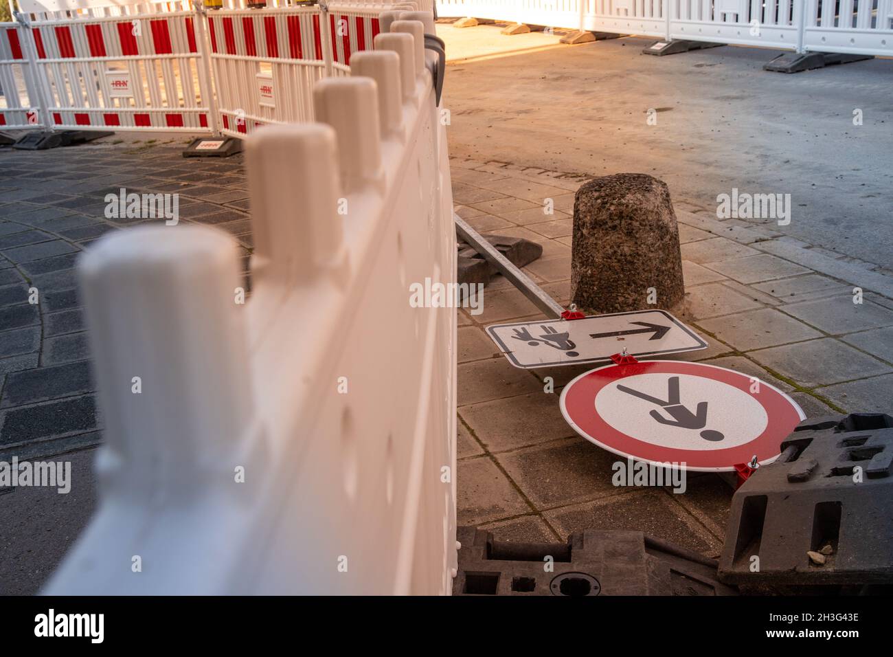 Street signs Construction city streets traffic human Stock Photo - Alamy